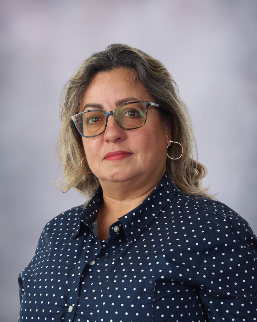 Sra. Sofia Rodriguez – Lynden Christian School